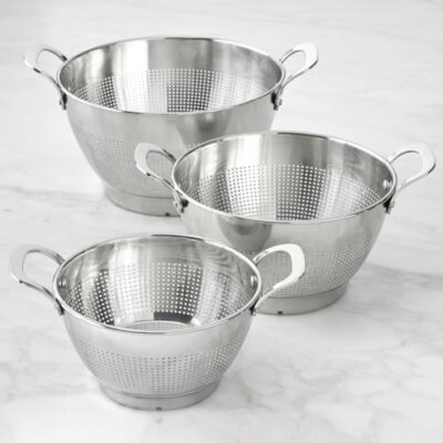 Stainless Steel Multihole Colander - 5 Quart - Artisan Cooking